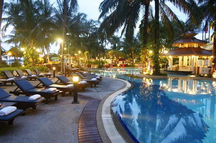 Cholchan Pattaya Beach Resort Bangkok | Holidays to Thailand | Broadway ...