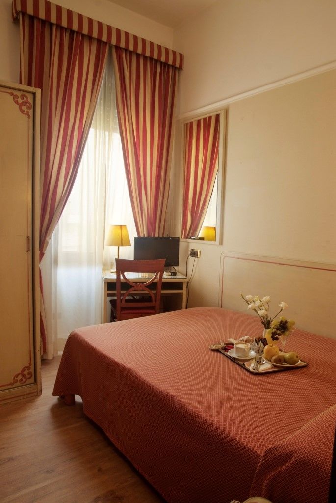 Villa Rosa Rome | Holidays to Italy | Broadway Travel