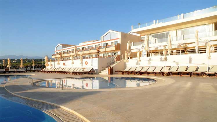 Kiani Beach Resort Crete | Holidays to Greek Islands | Broadway Travel