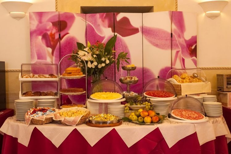 Villa Rosa Rome | Holidays to Italy | Broadway Travel