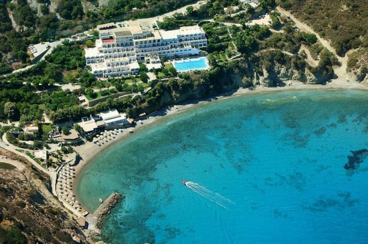 Istron Bay Crete | Holidays to Greek Islands | Broadway Travel