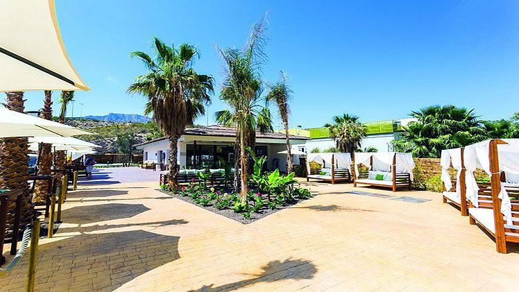 Magic Natura Animal Waterpark & Polynesian Lodge Resort Costa Blanca ...