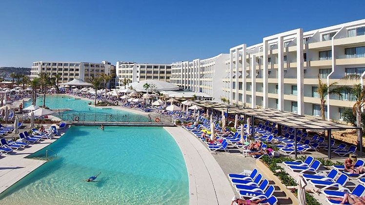 db Seabank Resort & Spa (Mellieha) | Excellent Reviews | Broadway Travel