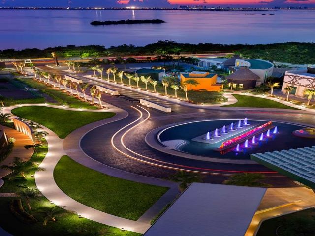 Hard Rock Hotel Cancun Cancun Area | Holidays to Mexico | Broadway Travel