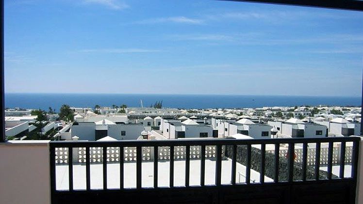 Villas Don Rafael Lanzarote | Holidays to Canary Islands | Broadway Travel