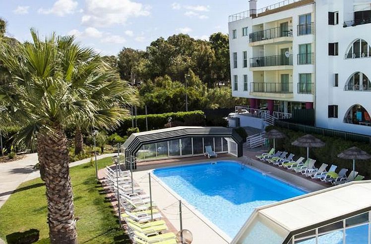 Bayside Salgados in Albufeira (Portugal) | Broadway Travel