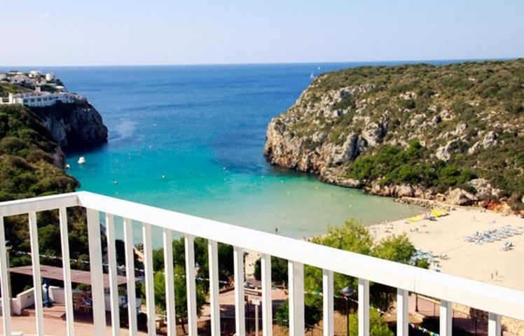 Hotel Playa Azul Menorca | Holidays to Balearic Islands | Broadway Travel