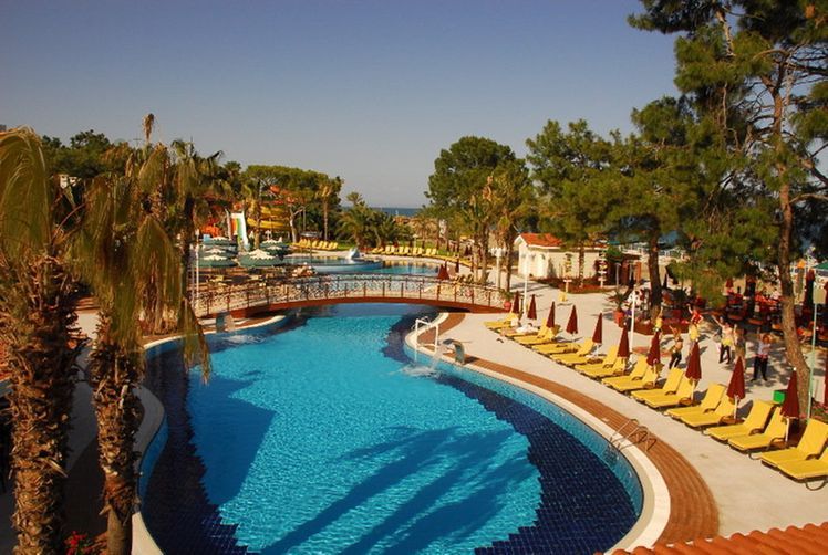 Club Boran Mare Beach Antalya | Holidays to Turkey | Broadway Travel