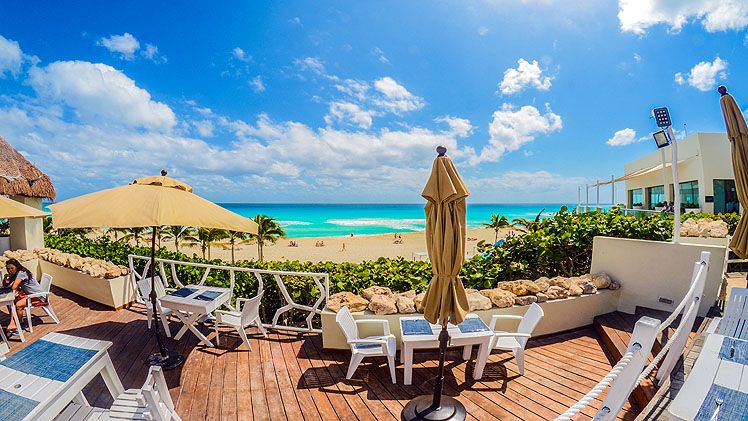The Pyramid at Grand Oasis Cancun Area | Holidays to Mexico | Broadway ...
